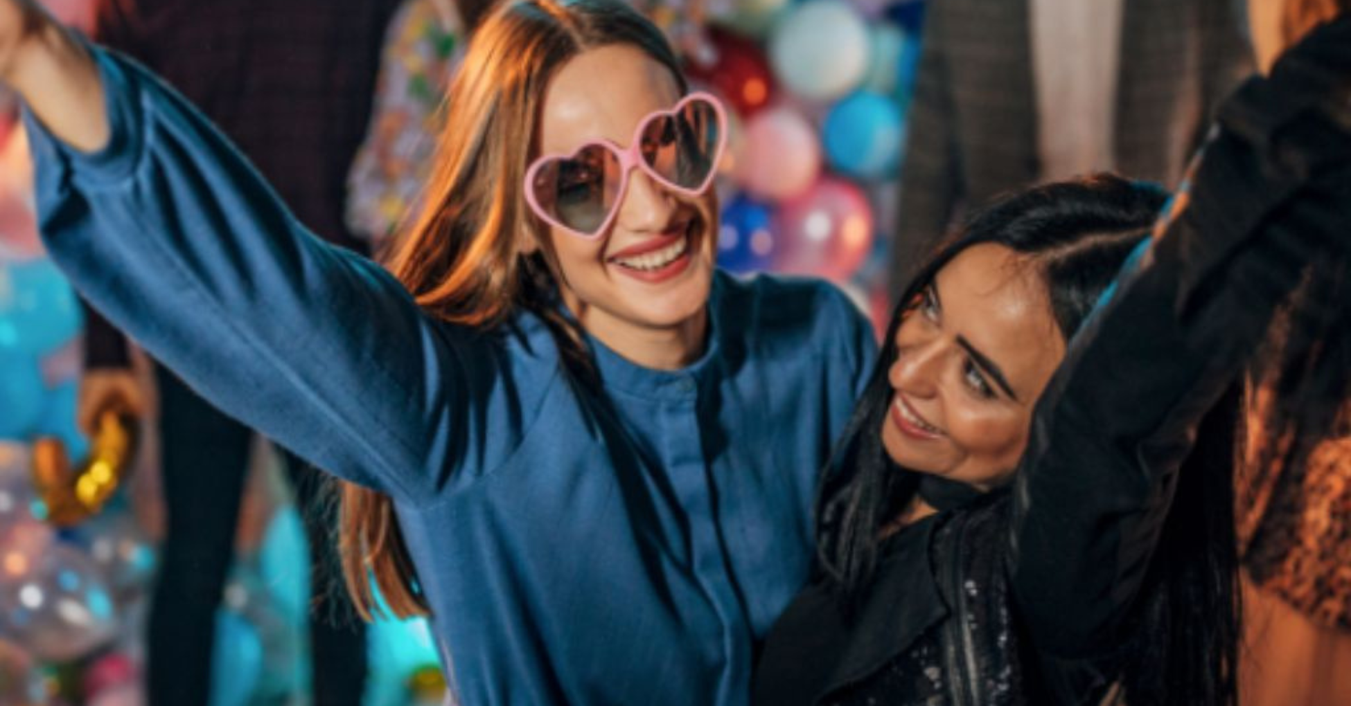 Photo Booth Etiquette: Dos and Don’ts for Event Guests - Envision ...
